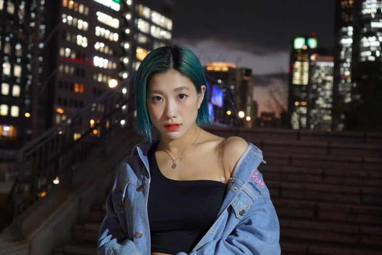 TWICE Momo's family consists of four people! Introducing her parents ...